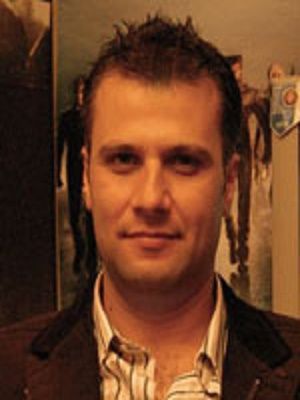 Serkan Zelzele - SensaCine.com