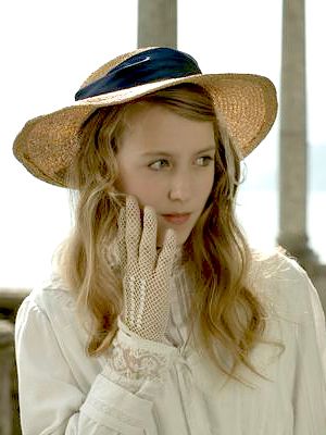 Lisa Féret - SensaCine.com