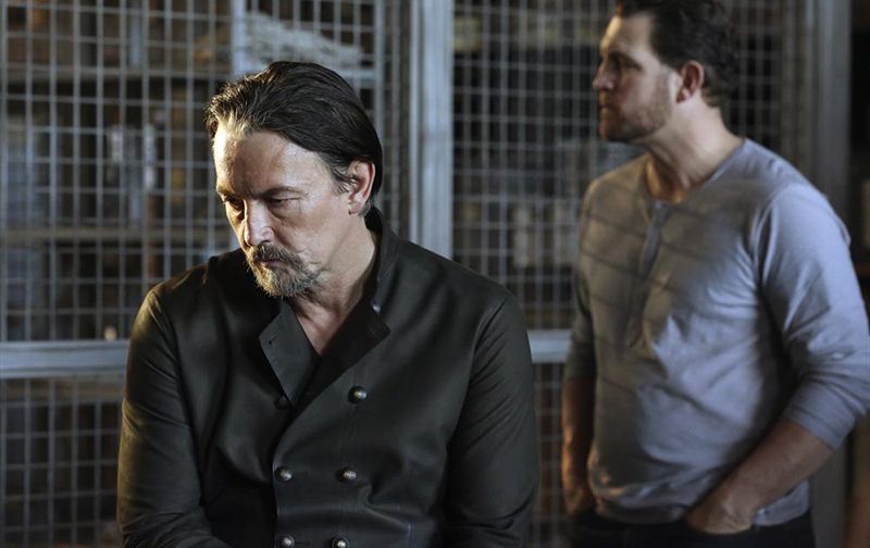 Foto de Tommy Flanagan - Revenge : Foto Tommy Flanagan, Rob Mars - Foto ...