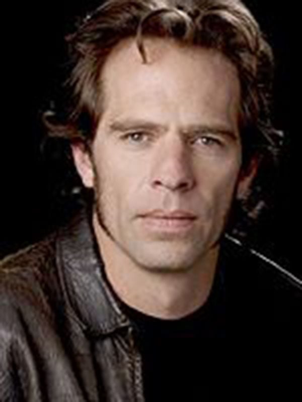 Neil Sandilands - SensaCine.com