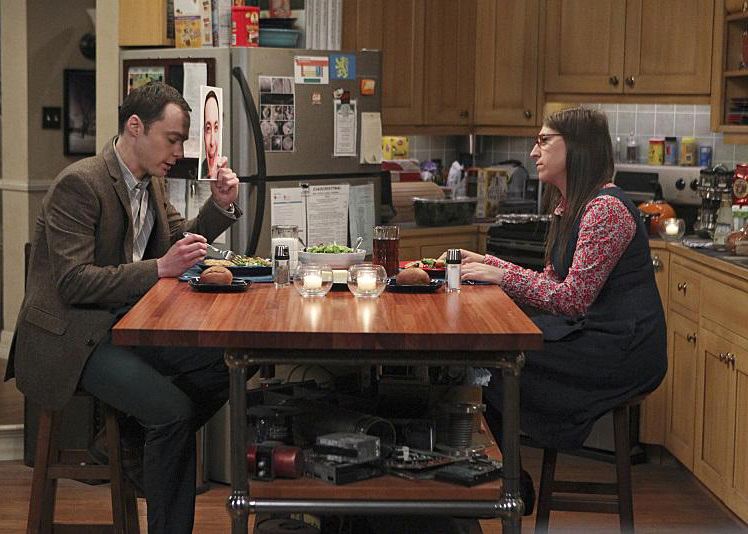 Foto de Mayim Bialik - The Big Bang Theory : Foto Jim Parsons, Mayim Bialik - Foto 177 de 352 ...
