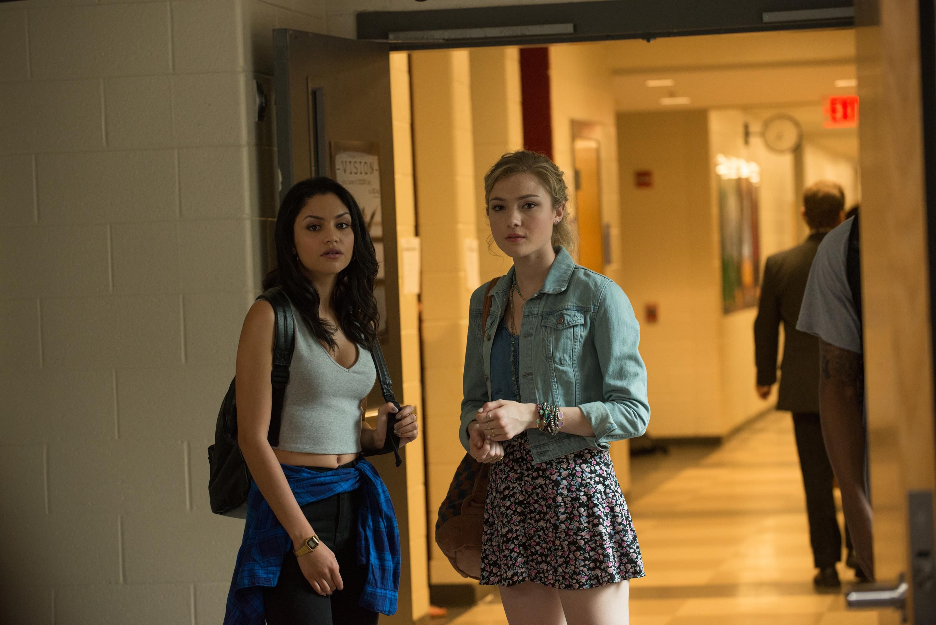 Foto de Bianca Santos - The DUFF : Foto Skyler Samuels, Bianca Santos ...