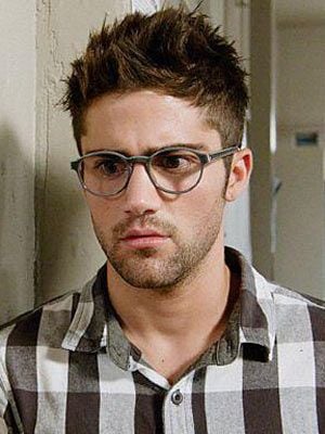 Max Ehrich - SensaCine.com