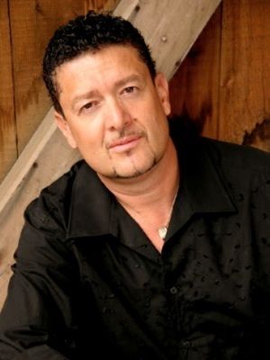 Michael Dobson - SensaCine.com