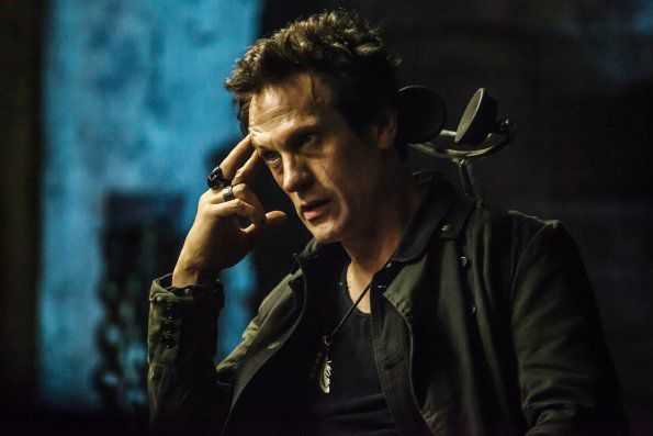 Foto de Simon Merrells - Dominion : Foto Simon Merrells - Foto 6 de 27 ...