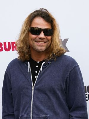 Travis Nicholas Zariwny - SensaCine.com