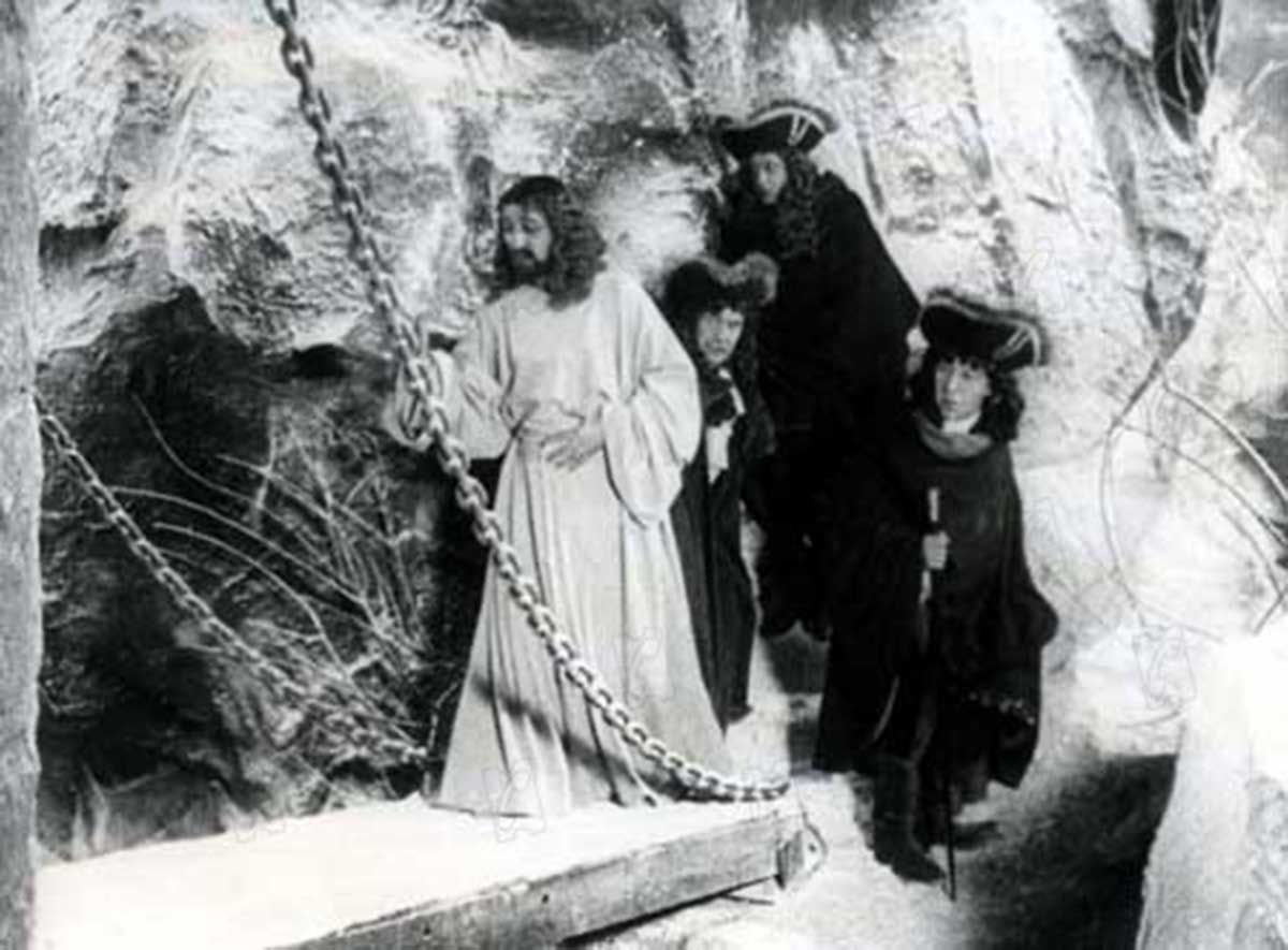 Foto de Luis Buñuel - La edad de oro : Foto Luis Buñuel - Foto 59 de 85 ...
