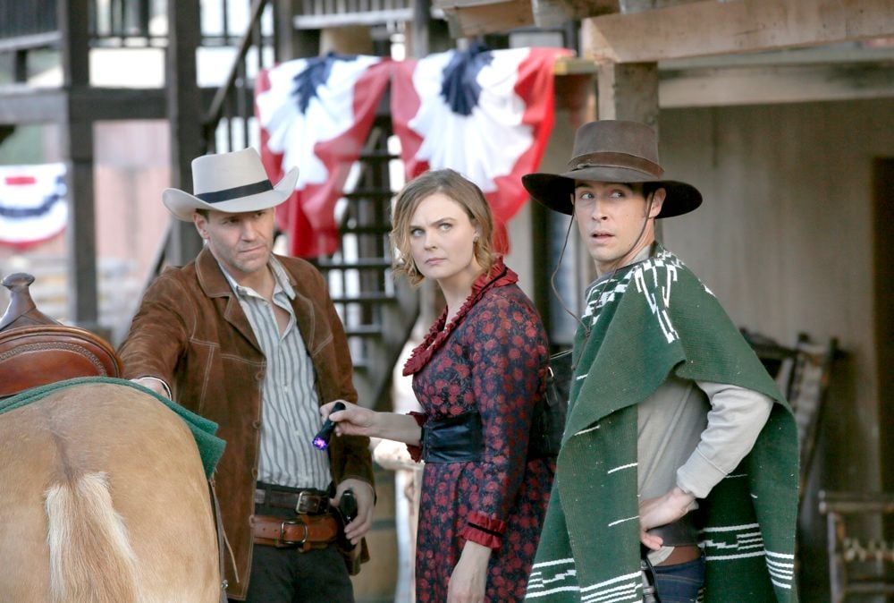 Foto de John Boyd - Foto David Boreanaz, Emily Deschanel, John Boyd ...