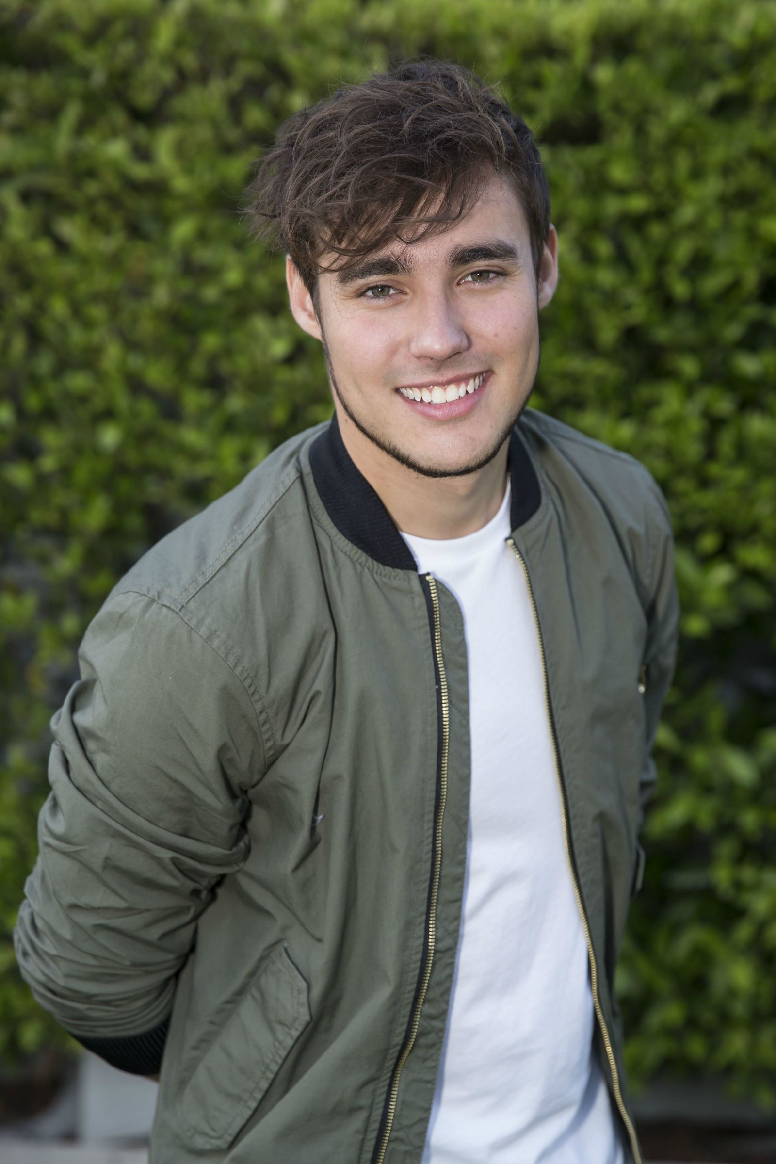 Foto de Jorge Blanco - Tini: El Gran Cambio de Violetta : Couverture magazine Jorge Blanco ...