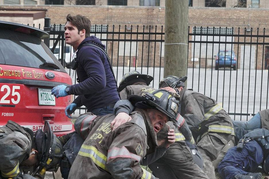 Foto de Steven R. McQueen - Chicago Fire : Foto Steven R. McQueen ...