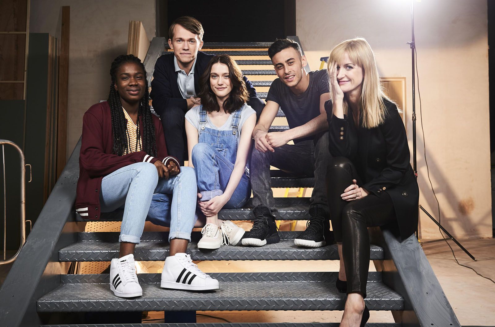 Foto de Greg Austin - Foto Fady Elsayed, Greg Austin, Katherine Kelly, Sophie Hopkins, Vivian ...