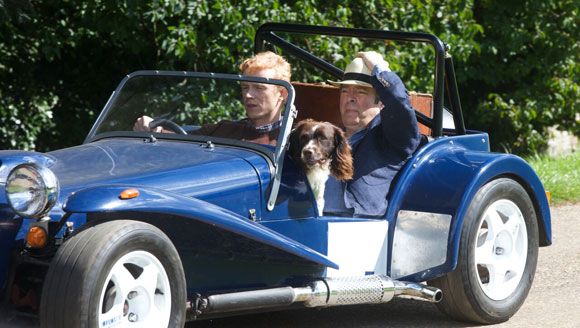 Foto promocional de la película The Hippopotamus - Foto 2 por un total ...