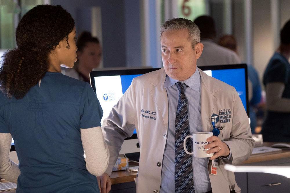 Foto de Eddie Jemison - Chicago Med : Foto Eddie Jemison, Yaya DaCosta ...