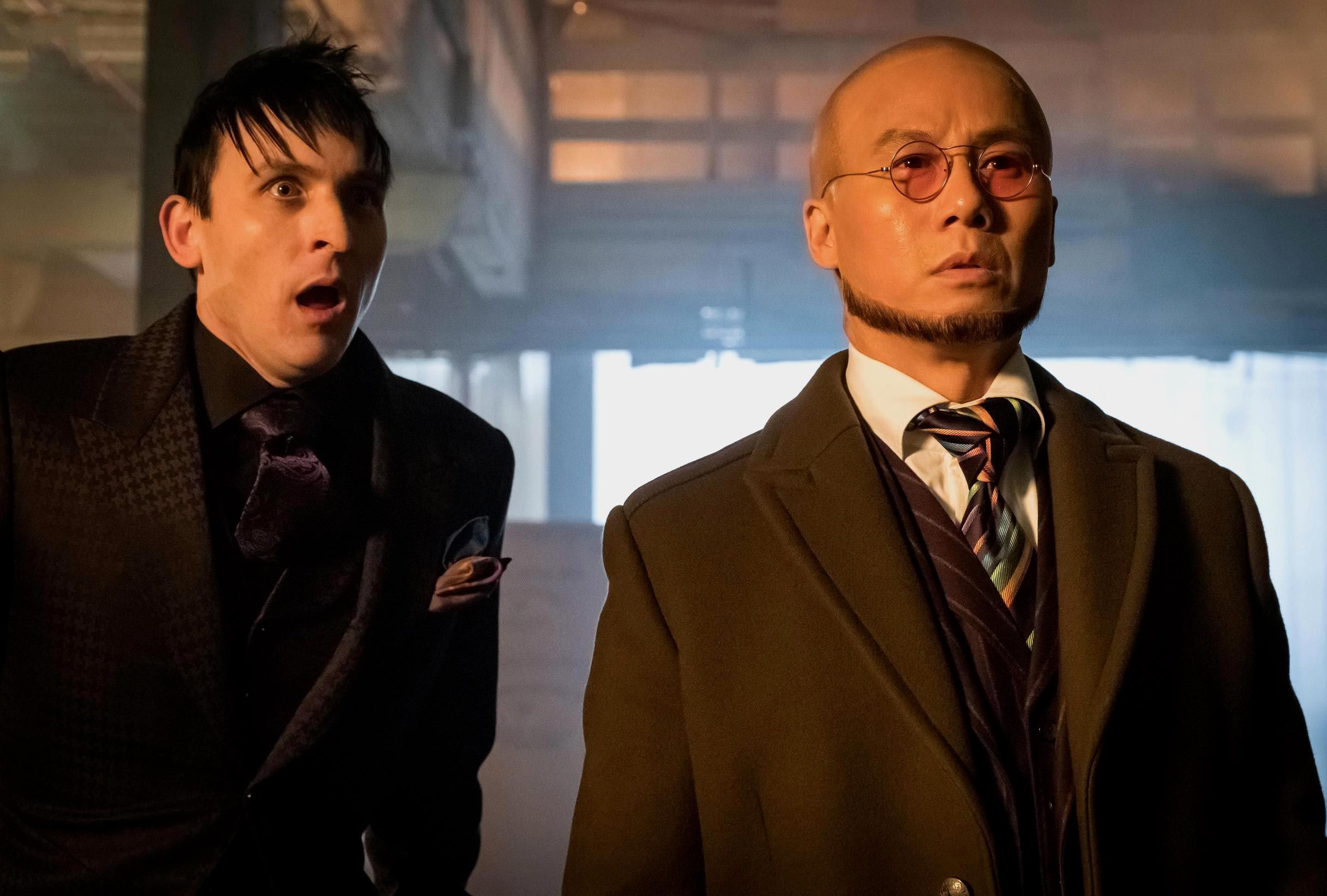 Foto de B.D. Wong - Gotham (2014) : Foto Robin Lord Taylor, B.D. Wong ...