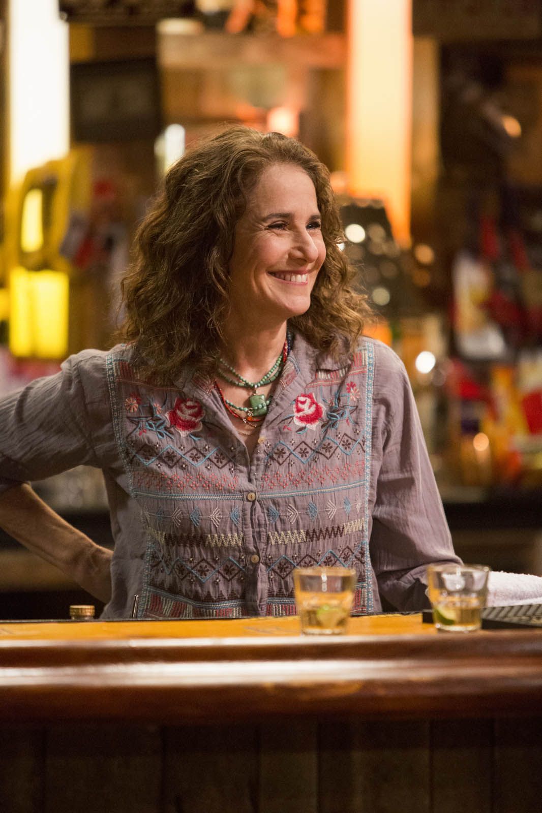 Foto de Debra Winger - The Ranch : Foto Debra Winger - Foto 81 de 103 ...