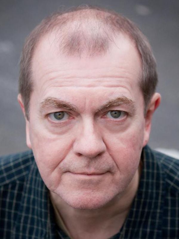 Iain Stuart Robertson - SensaCine.com