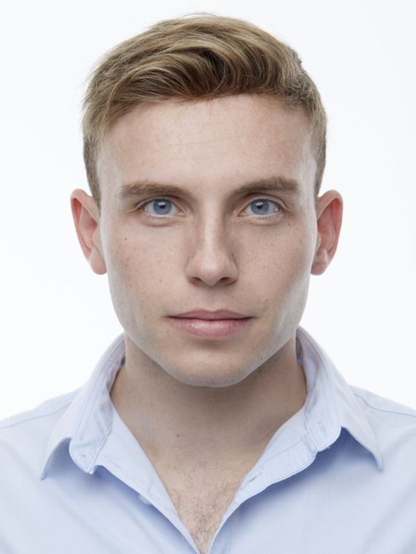 Matthew Peterson - SensaCine.com