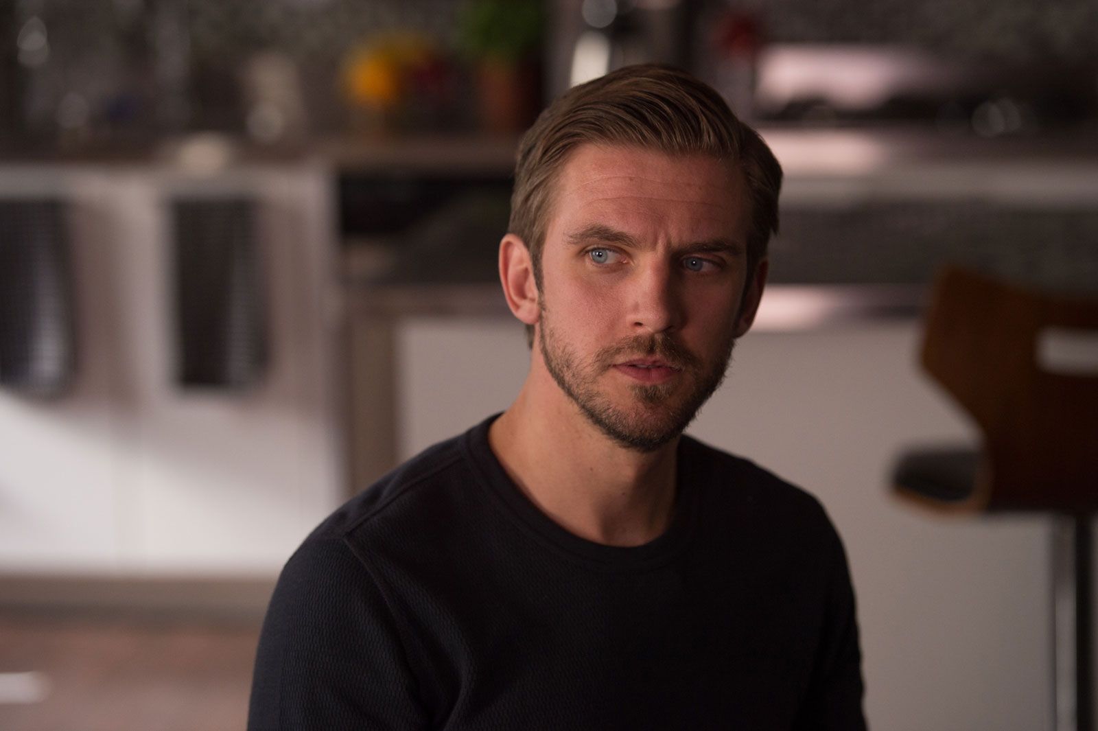 Foto de Dan Stevens - Colossal : Foto Dan Stevens - Foto 83 de 164 ...