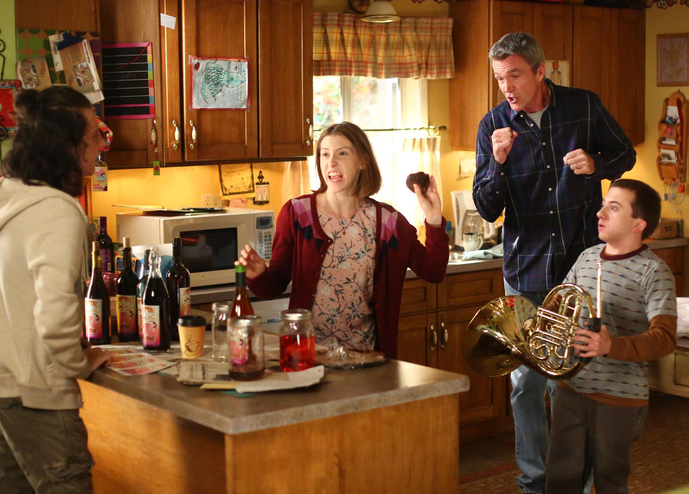 Foto de Neil Flynn - The Middle : Foto Charlie McDermott, Eden Sher, Neil Flynn, Atticus Todd ...