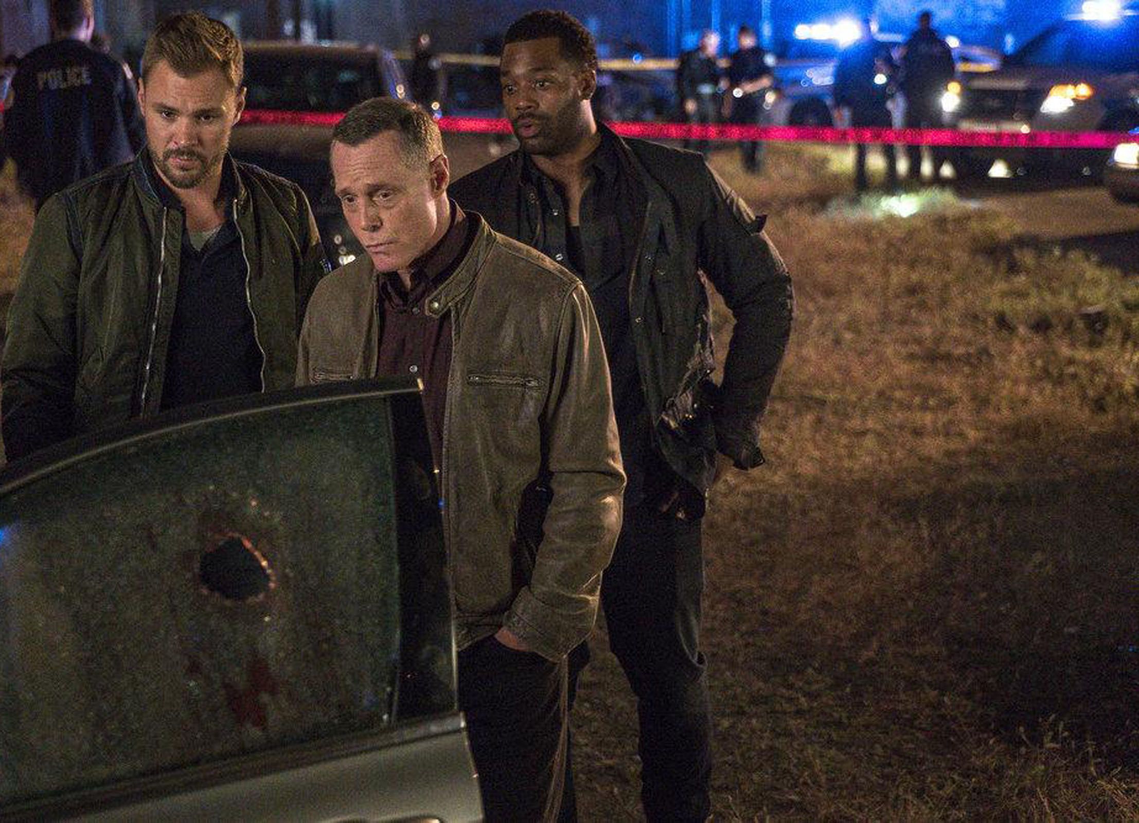 Chicago PD : Chicago PD : Foto Patrick John Flueger, Jason Beghe ...