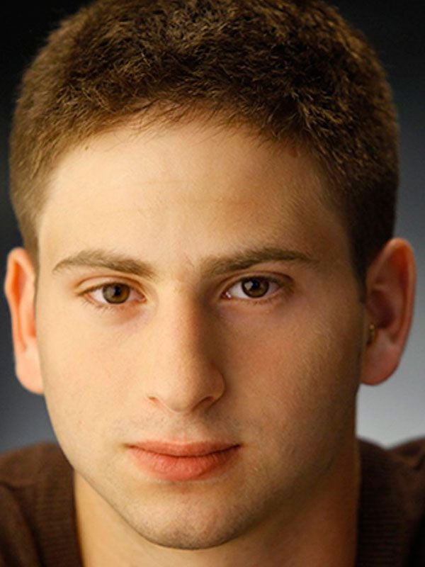 Yonaton Shiray - SensaCine.com