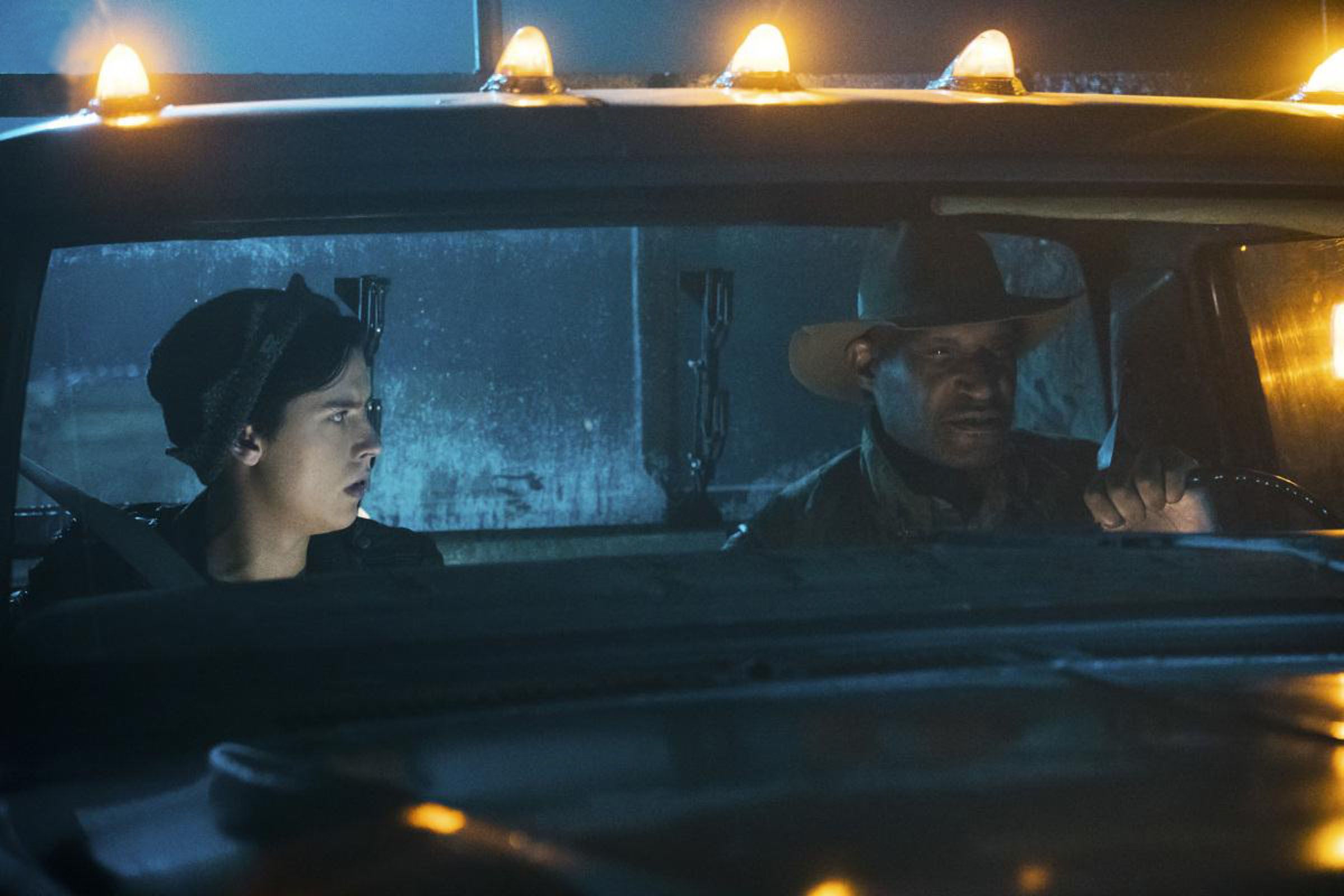 Foto de Cole Sprouse - Riverdale : Foto Cole Sprouse, Tony Todd - Foto ...