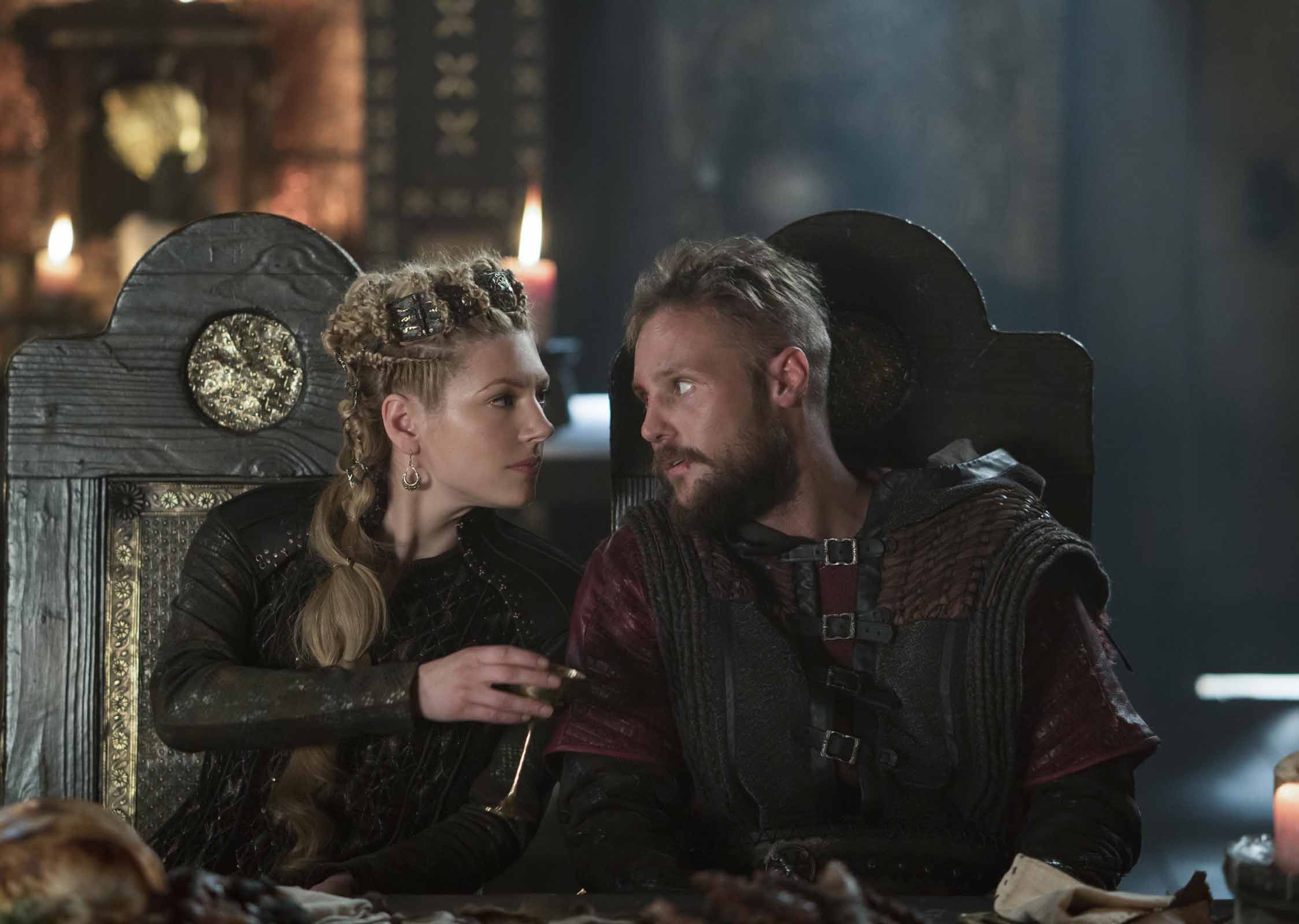 Foto de Alyssa Sutherland - Vikingos : Foto Jordan Patrick Smith ...