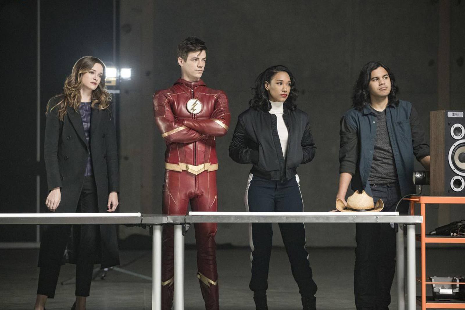 The Flash : The Flash : Foto Grant Gustin, Carlos Valdes, Danielle ...