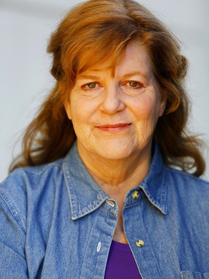 Casey Kramer - SensaCine.com