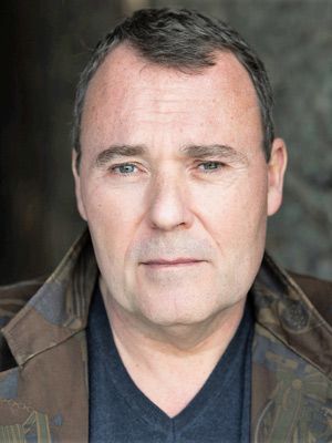 Cyril Necker - SensaCine.com