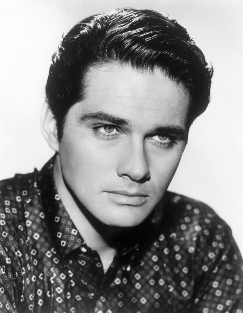 Brett Halsey - SensaCine.com