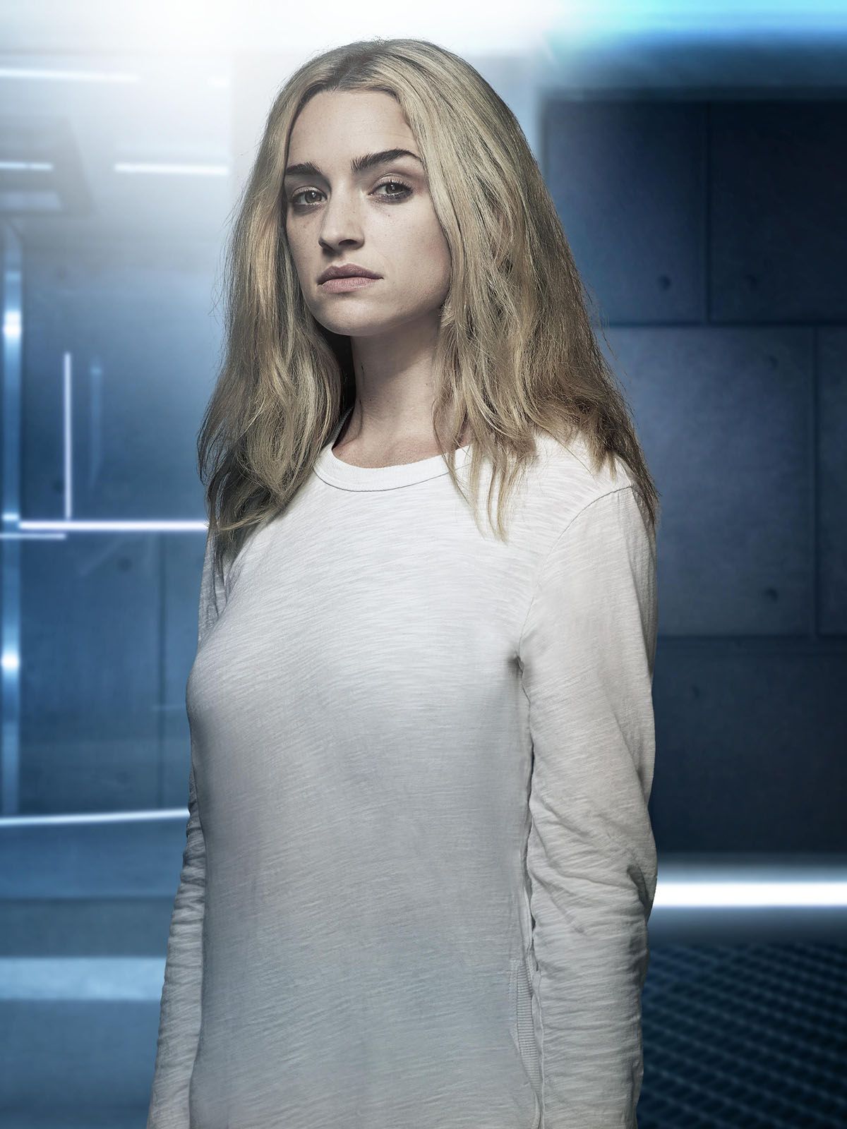 The Passage Foto Brianne Howey Foto 42 Sobre 56