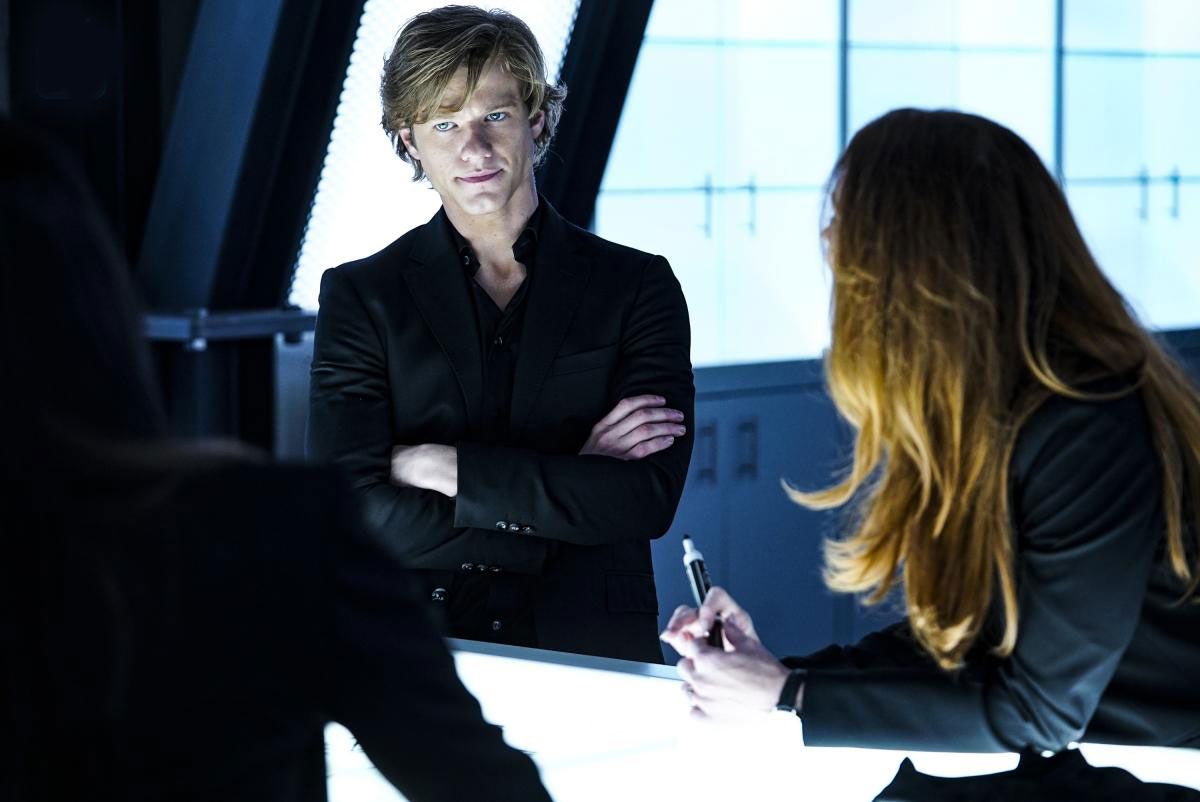 MacGyver (2016) : MacGyver (2016) : Foto Lucas Till - Foto 114 sobre ...