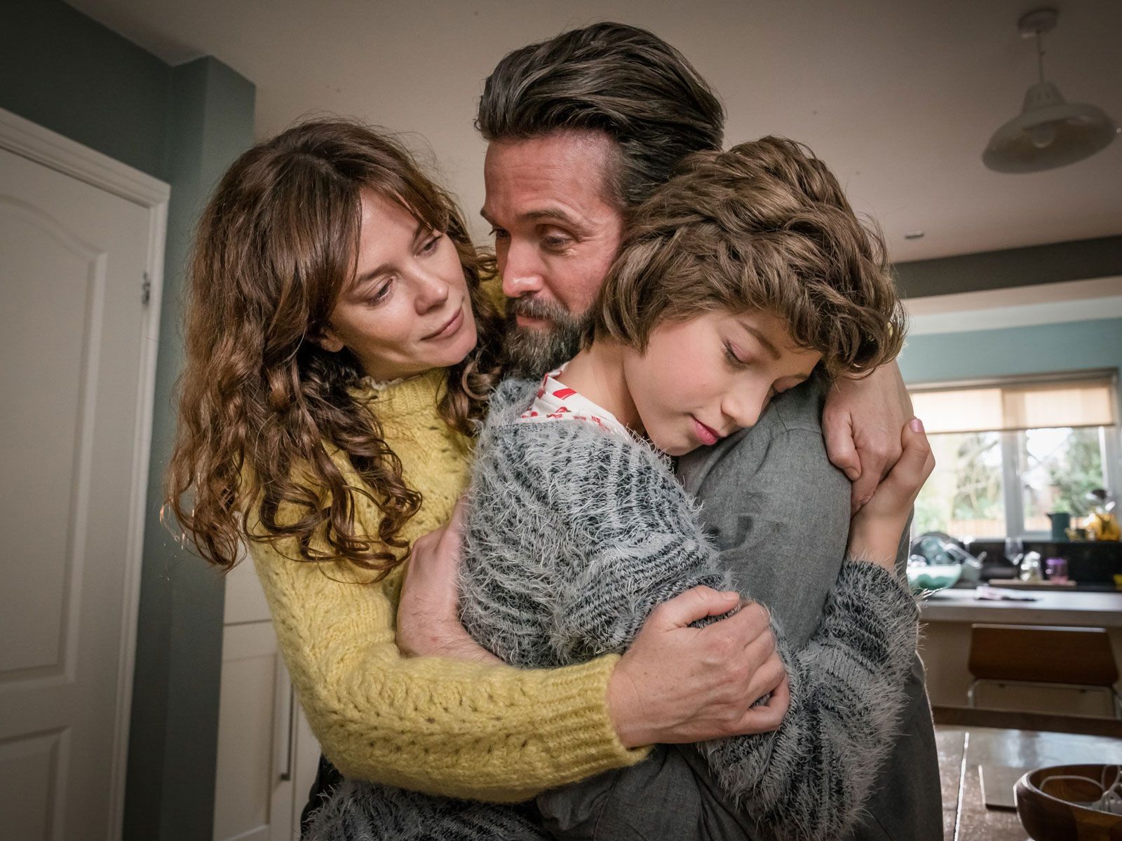 Butterfly : Butterfly : Foto Emmett J. Scanlan, Callum Booth-Ford, Anna Friel - Foto 1 sobre 4 ...