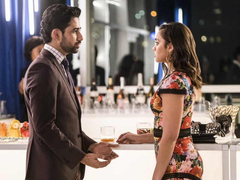 Foto de Shazi Raja - God Friended Me : Foto Shazi Raja, Suraj Sharma ...