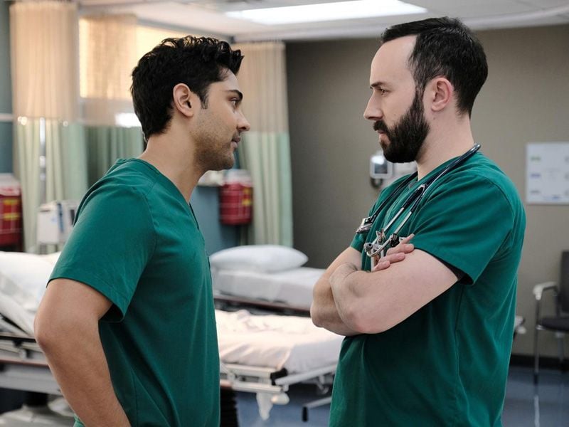 Foto de Tasso Feldman - The Resident : Foto Manish Dayal, Tasso Feldman - Foto 8 de 16 ...