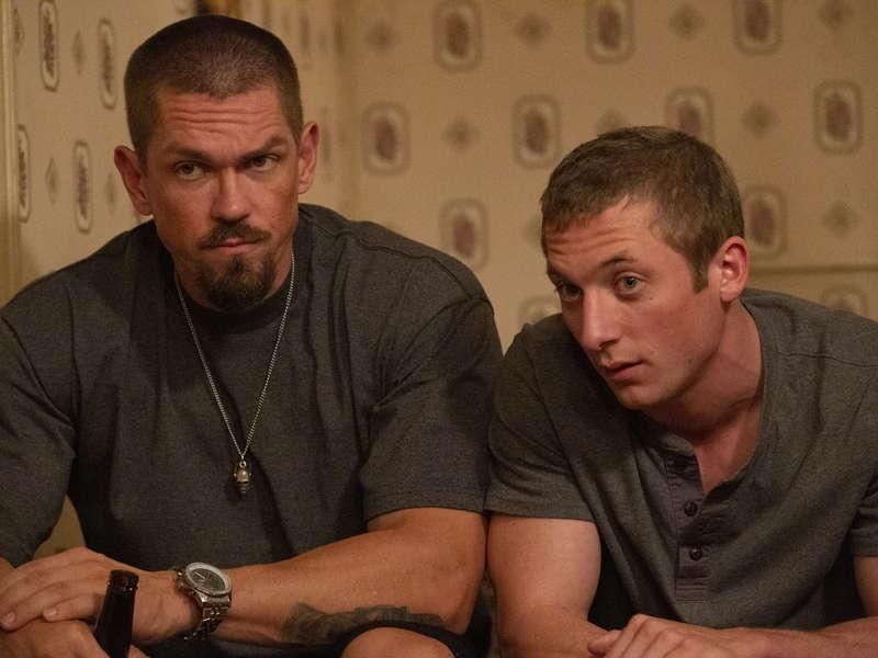Shameless (US) : Shameless (US) : Foto Jeremy Allen White, Steve Howey ...