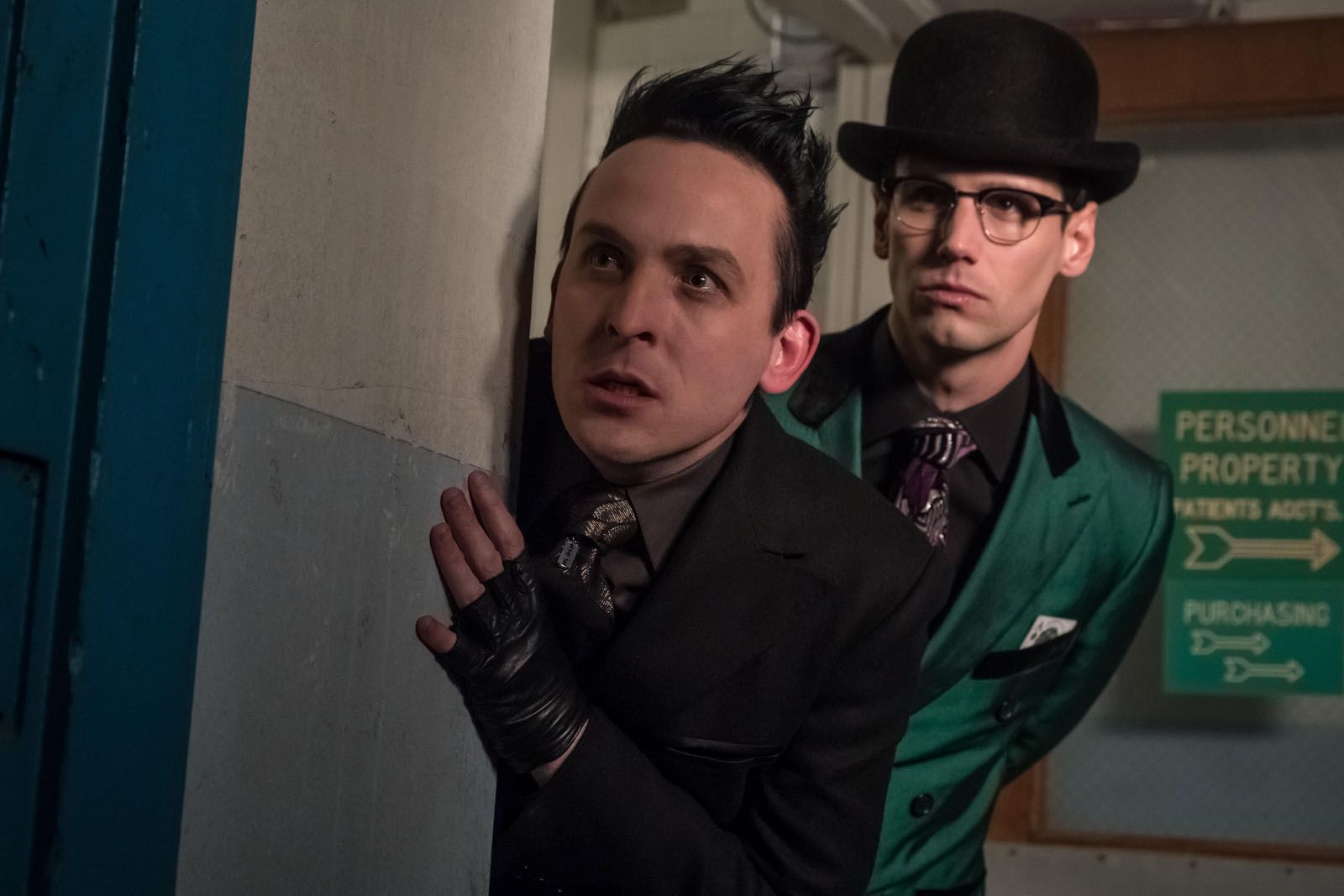 Foto de Cory Michael Smith - Gotham (2014) : Foto Robin Lord Taylor ...