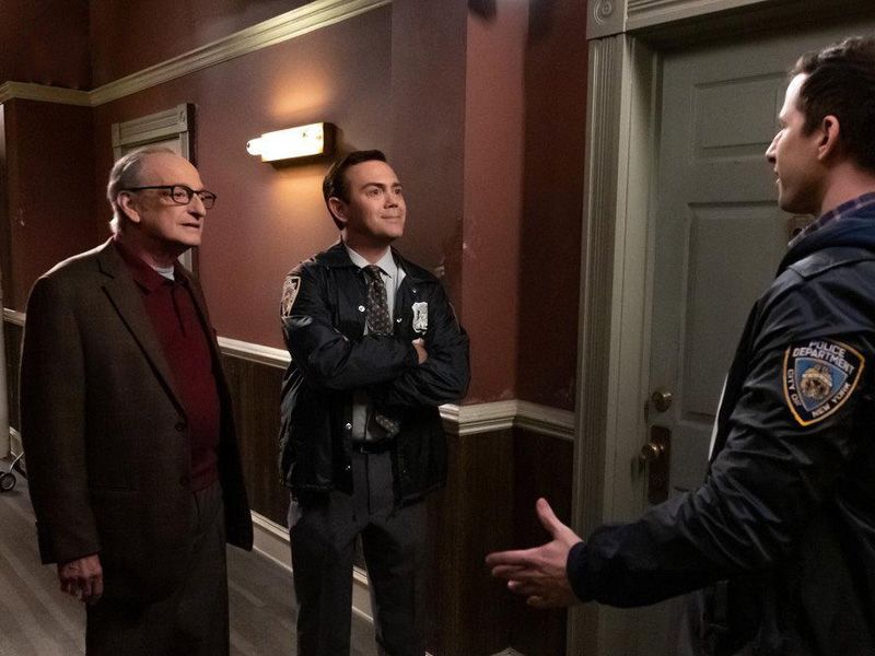 Foto de David Paymer - Brooklyn Nine-Nine : Foto Joe Lo Truglio, David ...
