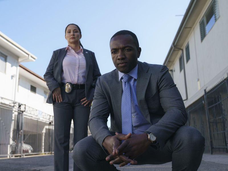 Bosch : Foto Amy Aquino, Jamie Hector - Foto 54 sobre 76 - SensaCine.com