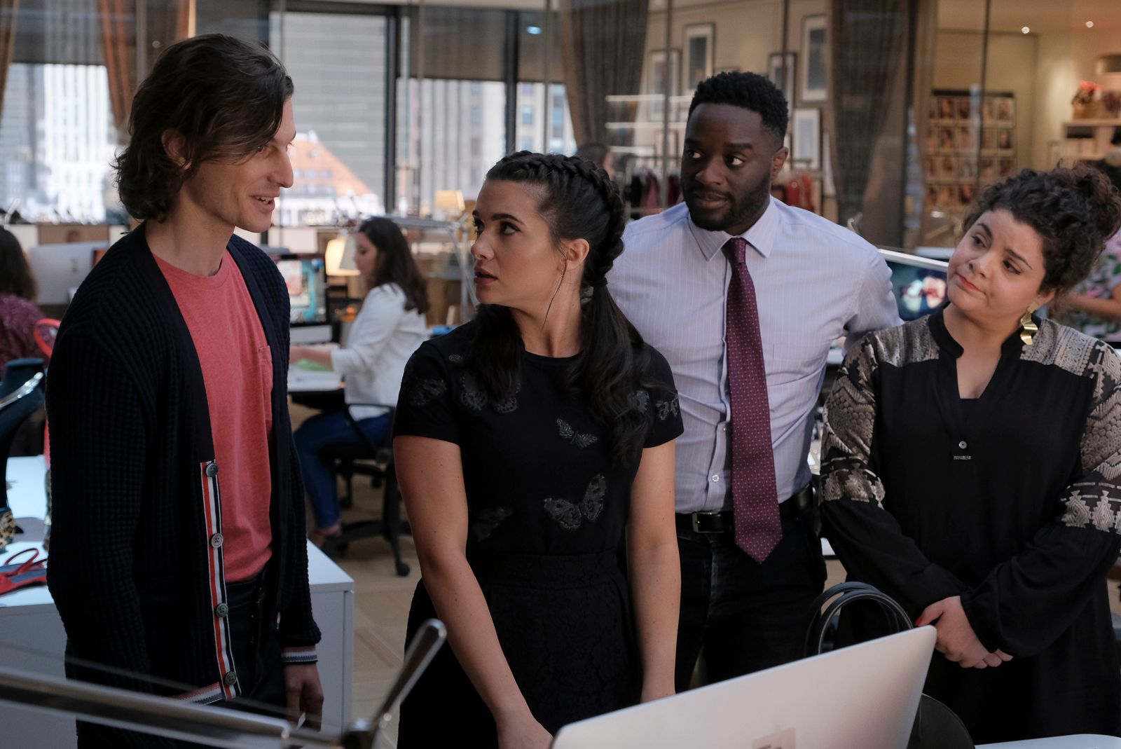 The Bold Type: Foto Katie Stevens, Matt Ward (II), Peter Vack - 92 ...