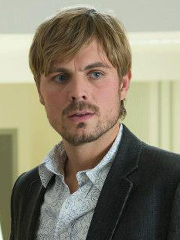 Rhon Diels - SensaCine.com