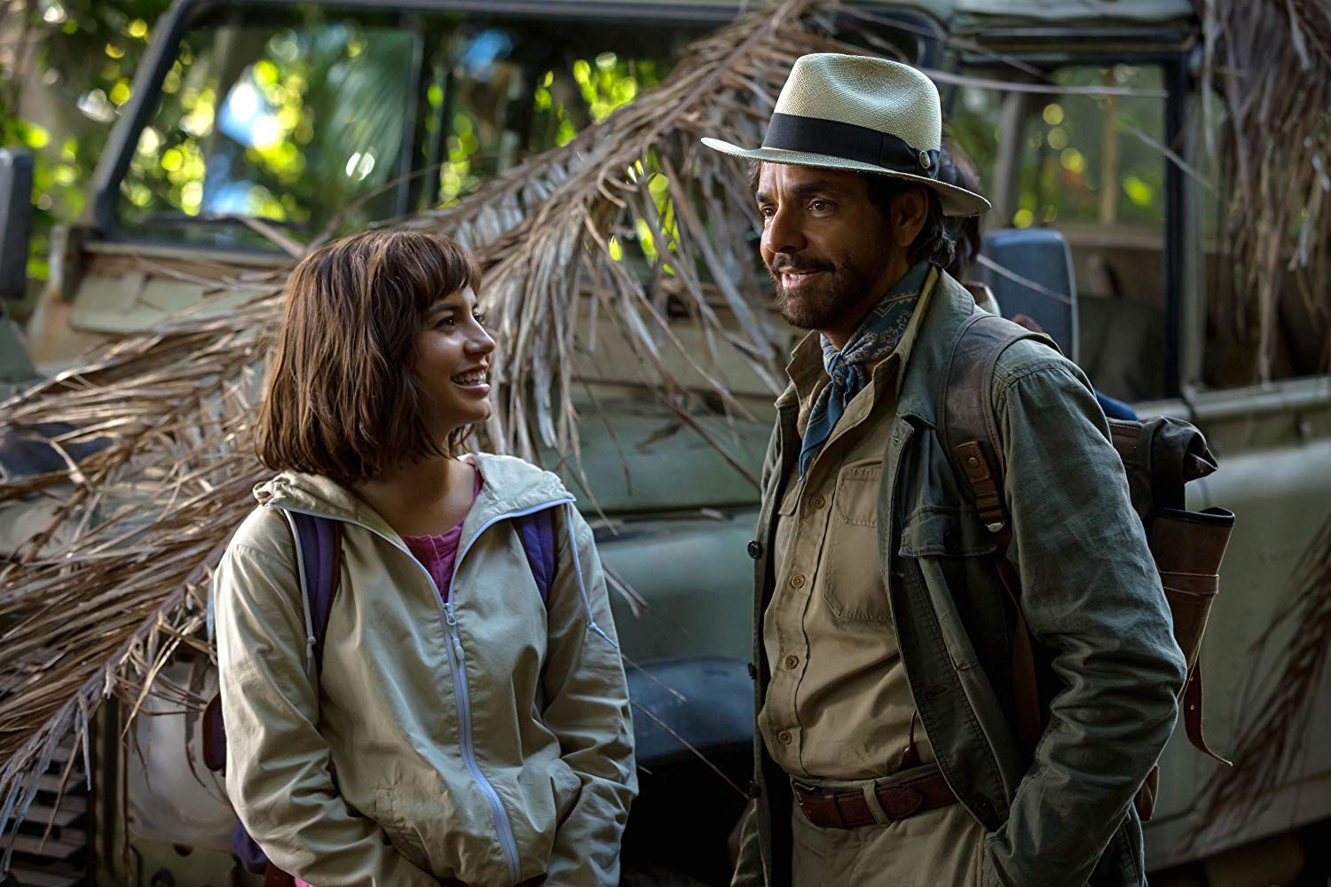 Foto de Isabela Merced - Dora y la Ciudad Perdida : Foto Eugenio Derbez ...