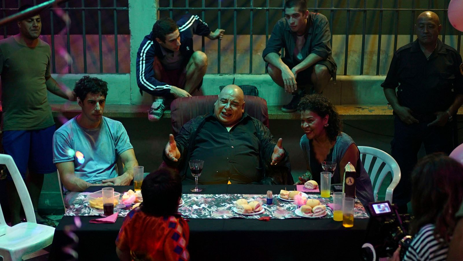 El Marginal : Foto Esteban Lamothe, Rolly Serrano - Foto 26 sobre 51 ...
