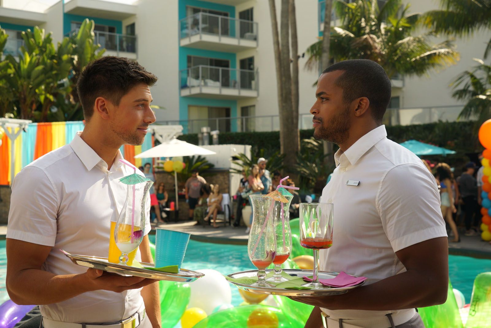 Grand Hotel (2019) : Grand Hotel (2019) : Foto Chris Warren - Foto 34 ...
