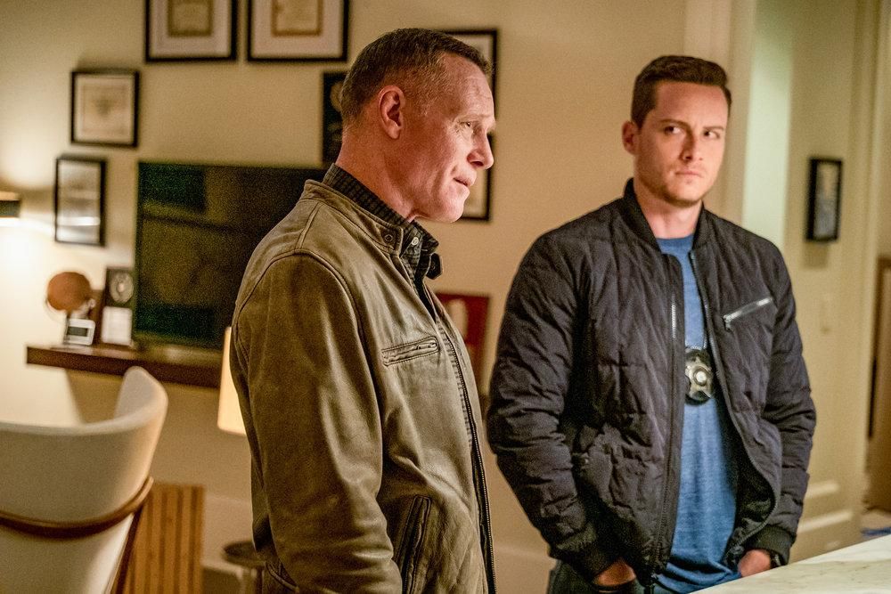 Chicago PD : Chicago PD : Foto Jesse Lee Soffer, Jason Beghe - Foto 166 ...