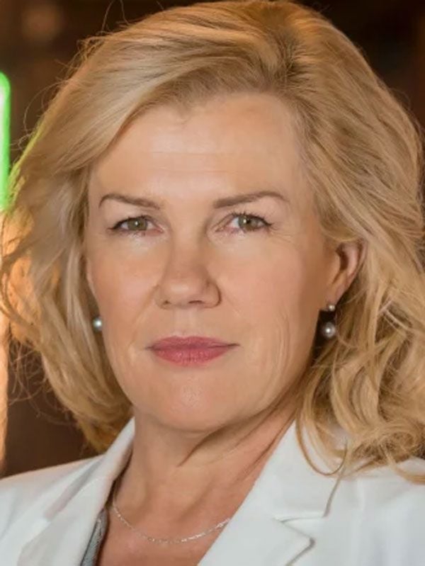 Robyn Malcolm - SensaCine.com