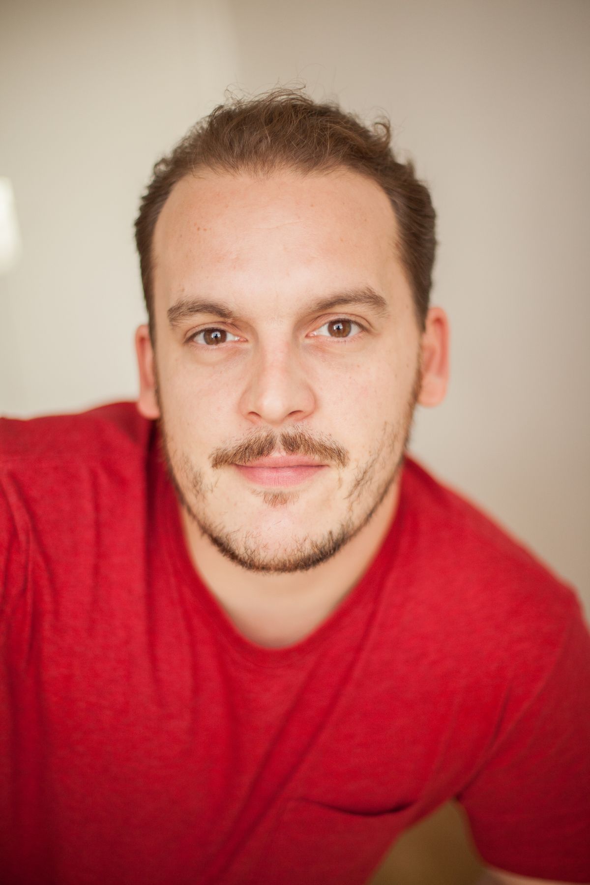 Valentin Papoudof - SensaCine.com