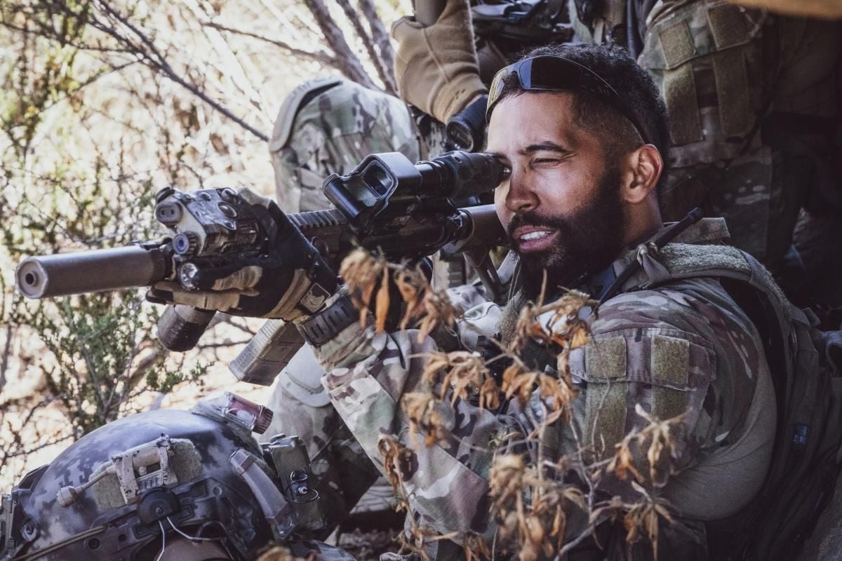 Foto de Neil Brown Jr. - SEAL Team : Foto Neil Brown Jr. - Foto 28 de ...