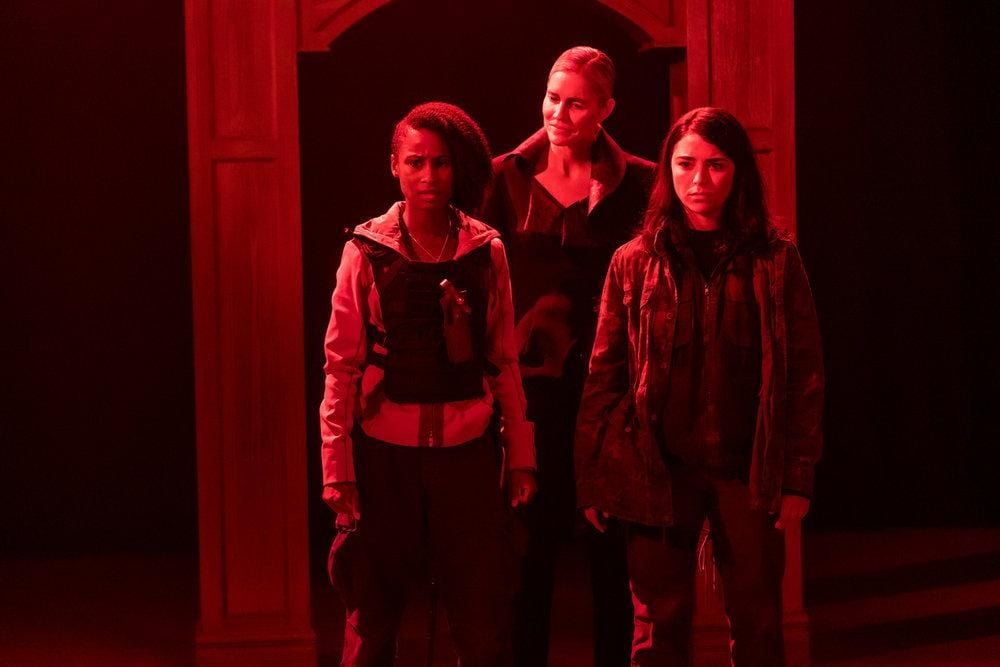 Van Helsing: Foto Keeya King, Nicole Munoz, Tricia Helfer - 10 sobre un ...